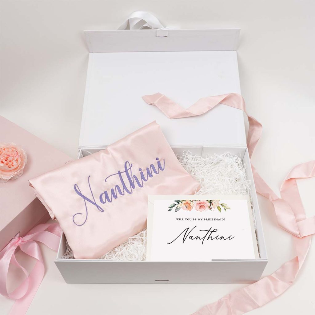 Bridesmaid's Classic Box - Bridal Robe, Gift Card, Magnetic Gift Box