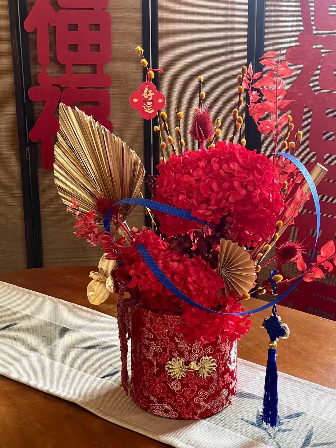 "'Preserved Hydrangea and Dried Flowers Prosperity Flower Box - Red