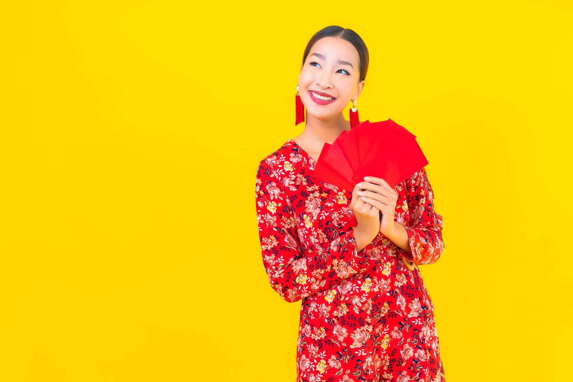 What to Wear for Lunar New Year: A Festive Fashion Guide